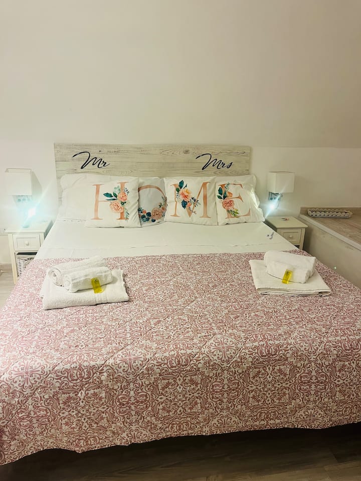 Casetta Piazza Plebiscito Al Centro Di Napoli - Napoli