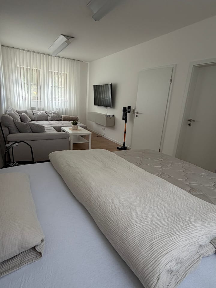 Studio Appartement Vollmöbliert - Selb