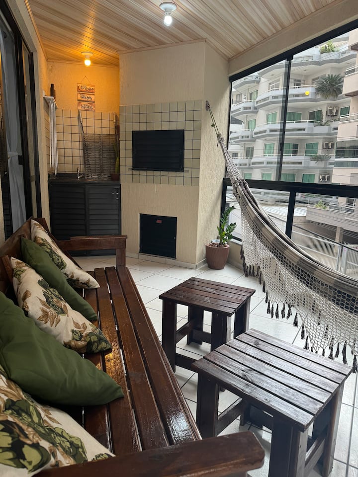 Apartamento Há 2min Do Mar
Rua 210
Meia Praia Sc - Itapema
