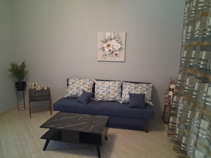 2-bedroom Home With Parking Off The Street - Halkidiki