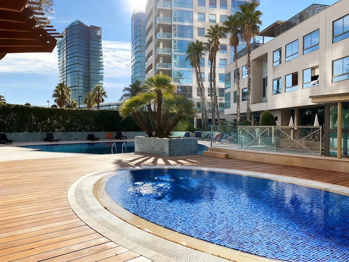 Beach Apartment · 50m² Terrace · Pool & Gym - Barcelone