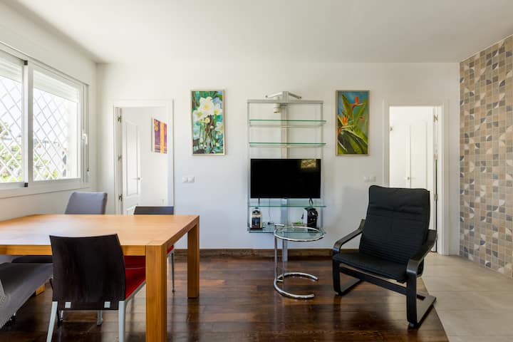 2br Near Beach & Gym | Great Location - Marbella