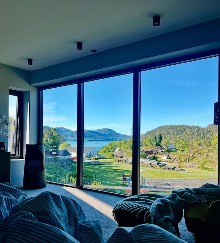 Et Fantastisk Feriehus Med Alt Du Kan øNske Deg - Norvegia