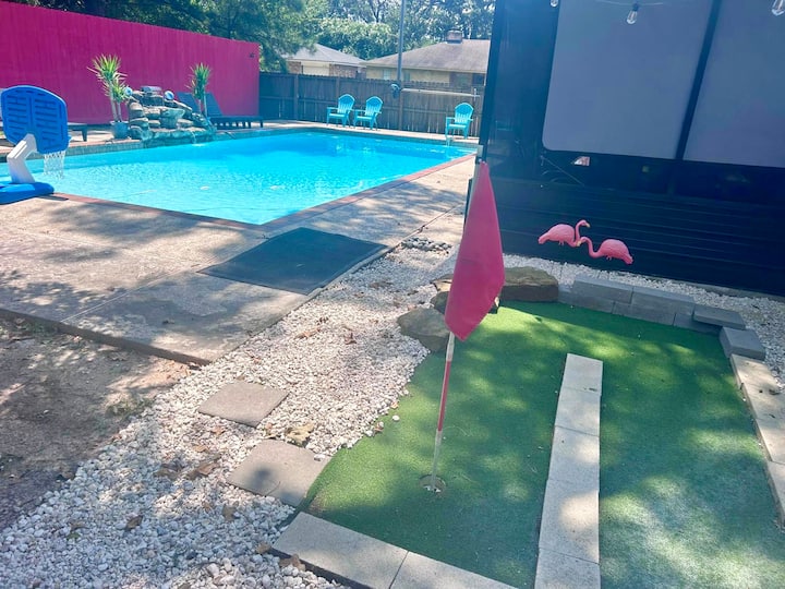 Pool House Getaway With Hot Tub - Spring, TX