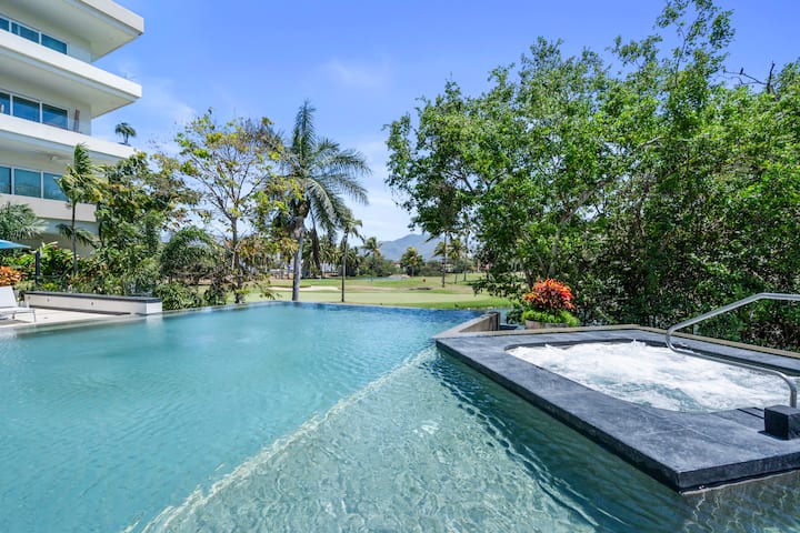 V Golf 2br/2.5ba: Saltwater Pool & Rooftop Jacuzzi - México