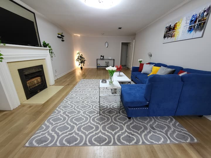 Cheerful 2-bedroom Home With King Bed - 잭슨