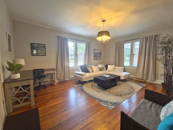 Chantilly Jewel - Charlotte, NC