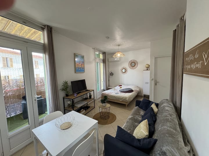 Studio Cosy Centre-ville – Terrasse & Clim - Cros de Cagnes
