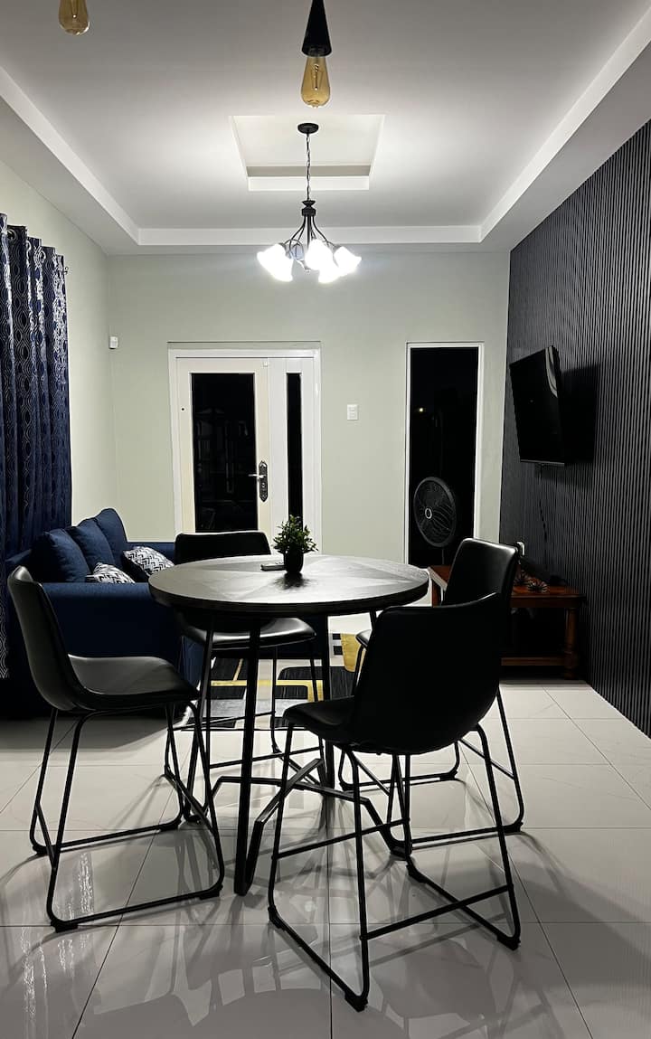 Cheerful 2-bedroom Home With A Private Pool. - Trinidad and Tobago