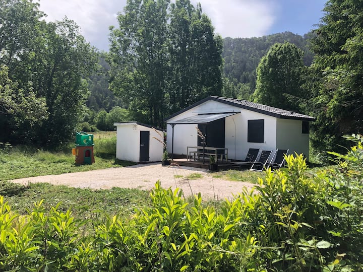 Petit Chalet Accueillant Et Calme - Lac/montagne - Auvergne