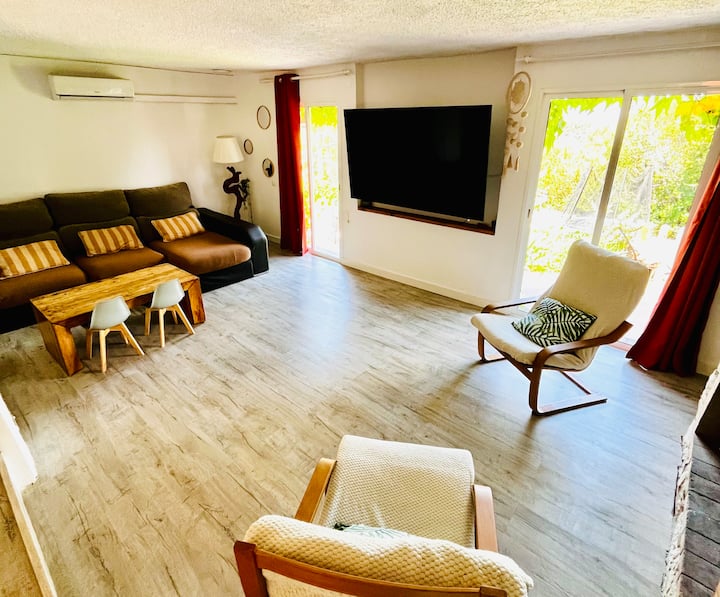 Villa Con Piscinas A 20 Minutos De Barcelona - Cervelló