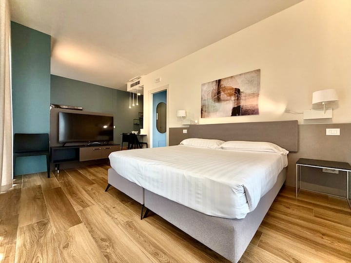 C2 - Appartamento Nuovo Ed Elegante - A&g Suites - Parma