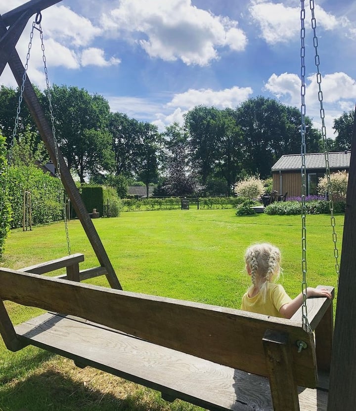Stijlvol Vakantiehuis Met Grote Tuin En Terras - Drenthe