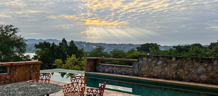 Casa En Teques Con Vista Al Lago - Tequesquitengo