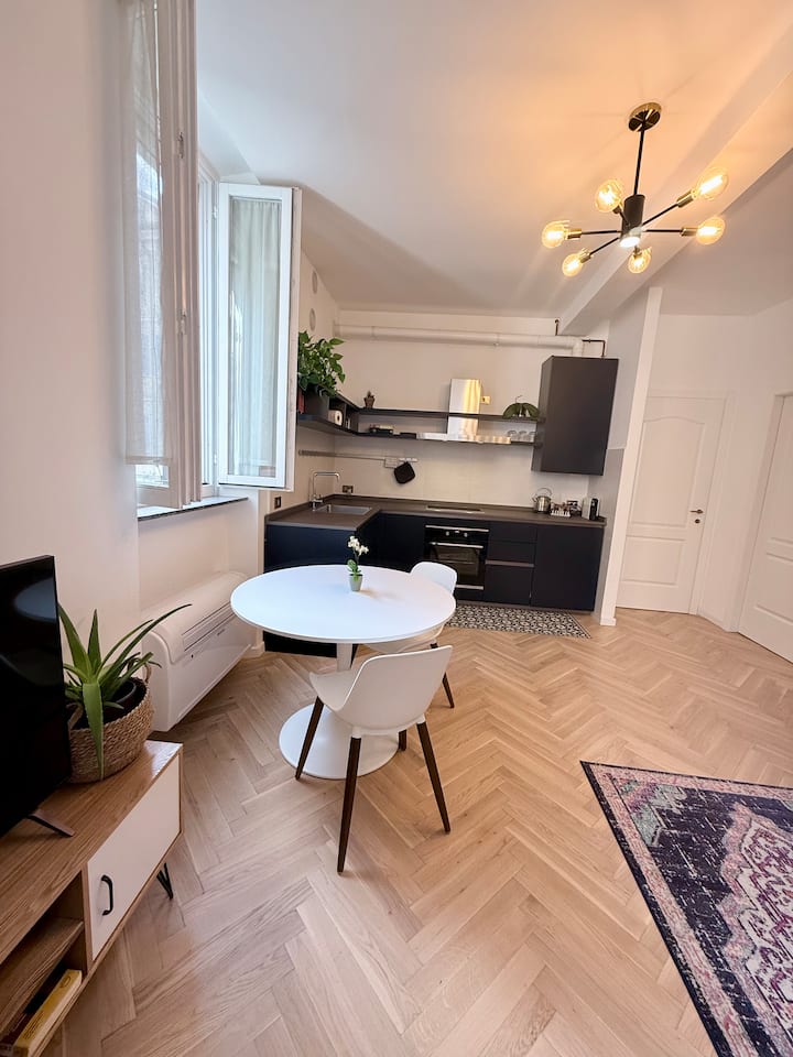 Wanderlust Splendido Appartamento In Centro - Pavía