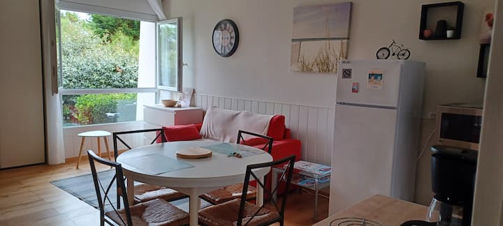 Joli Studio Rénové à 50 M De La Mer - Vendée