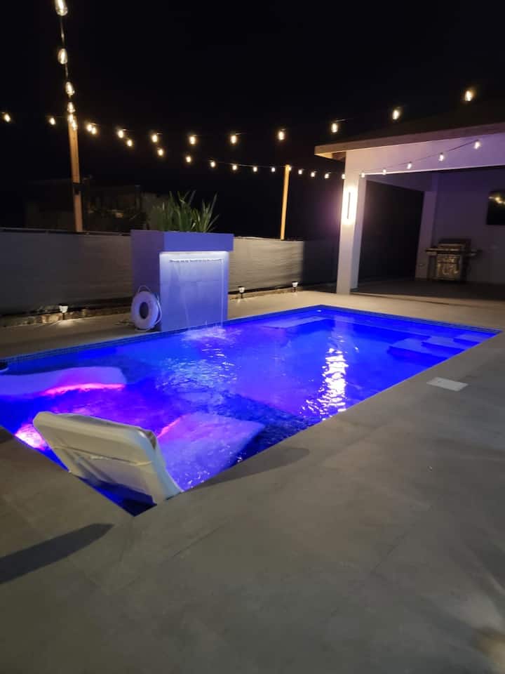 Steps To Playa Santa Pool Table Bbq & Now W Pool - Guanica