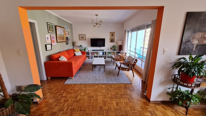 Amplio, Luminoso Y Tranquilo - Zona Centro Con Gge - Montevideo