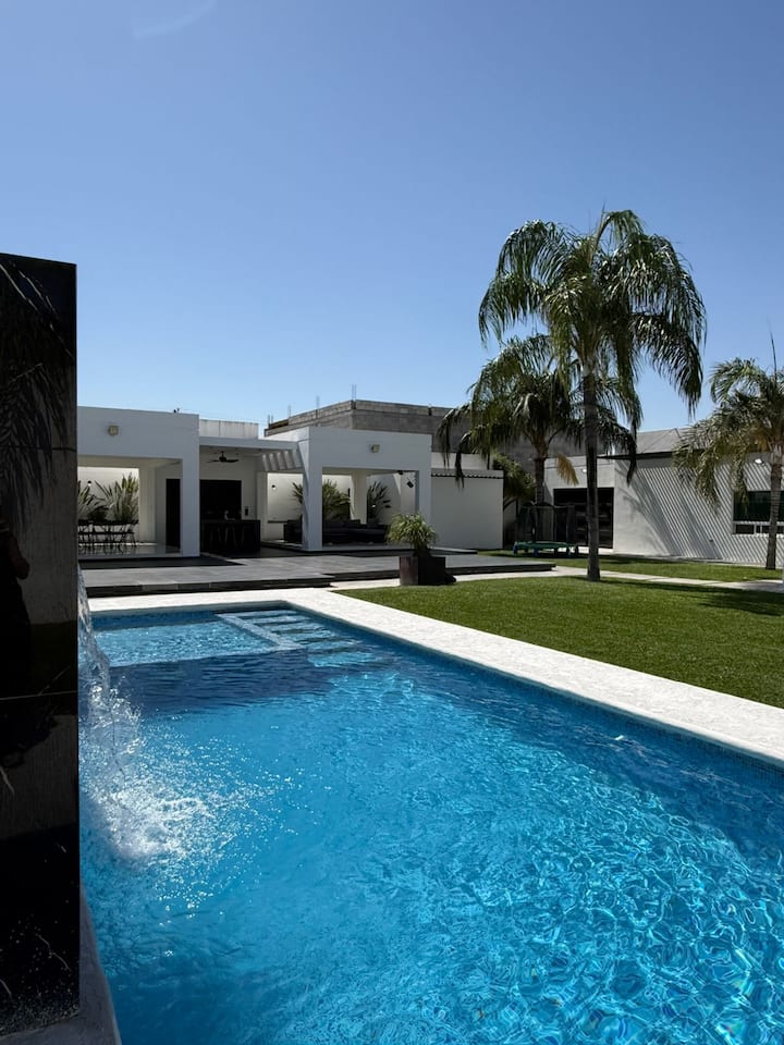 Cozy Home In Portal Del Norte Zuazua Nuevo Leon - Nuevo León