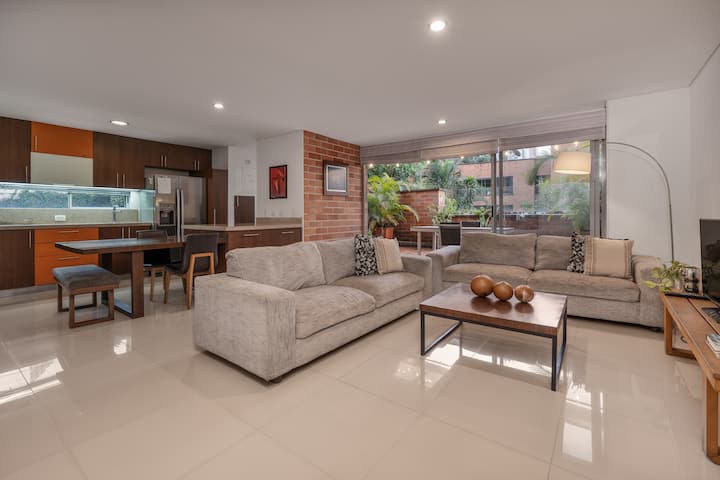 Safe And Exclusive Neighborhood - Medellín