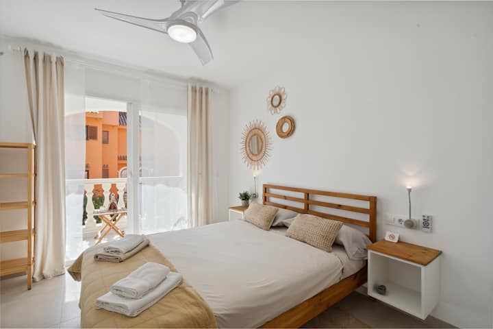 Bungalow With Views Of Bofill 🏰 - Calpe