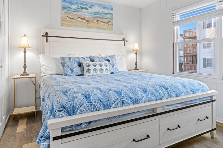 North Oc- 1 Bedroom Oceanview Condo - Sleeps 6 - Maryland Beach, MD