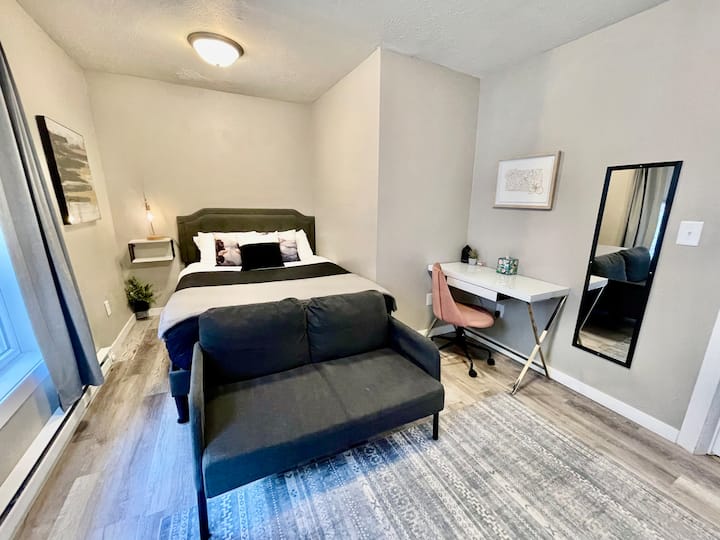 Stay On Spring | A Classy Stay Downtown | #6 - Sioux Falls, SD