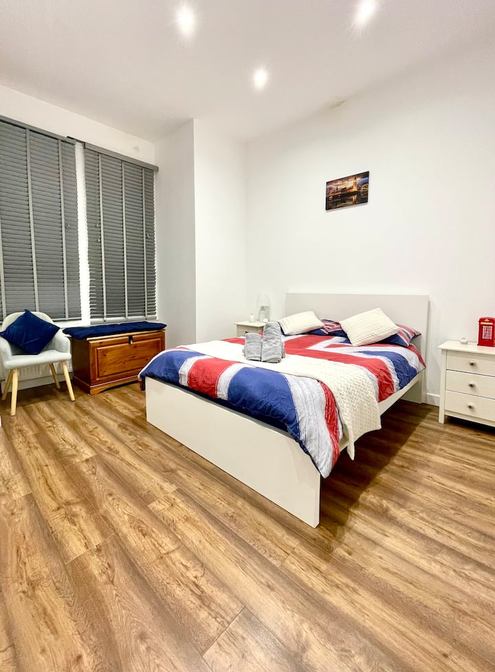 1 Bdr Flat- Ease Transport Links To City Center - Kilburn - London