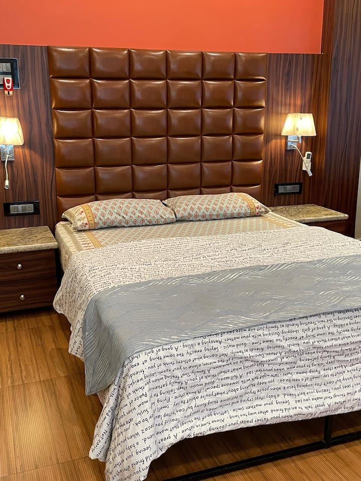 ~Hill View~2bhk Luxe Apt+heart Of Guwahati+gs Road - Guwahati