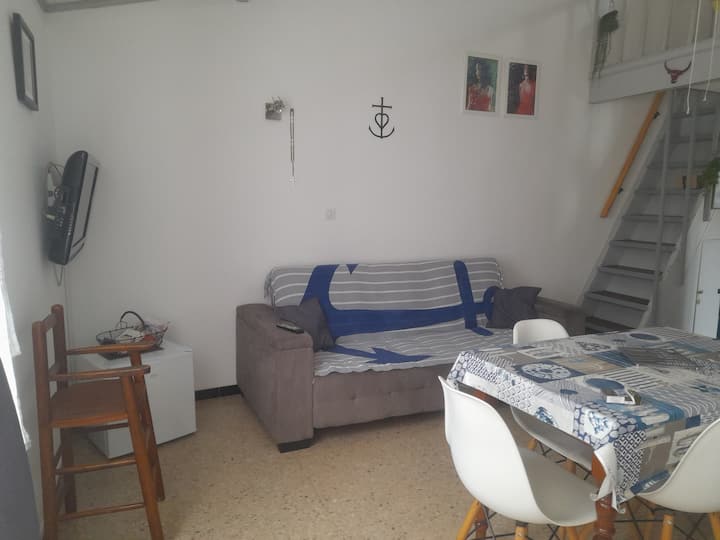 Ste Maries De La Mer Loue Appartement . - Saintes-Maries-de-la-Mer