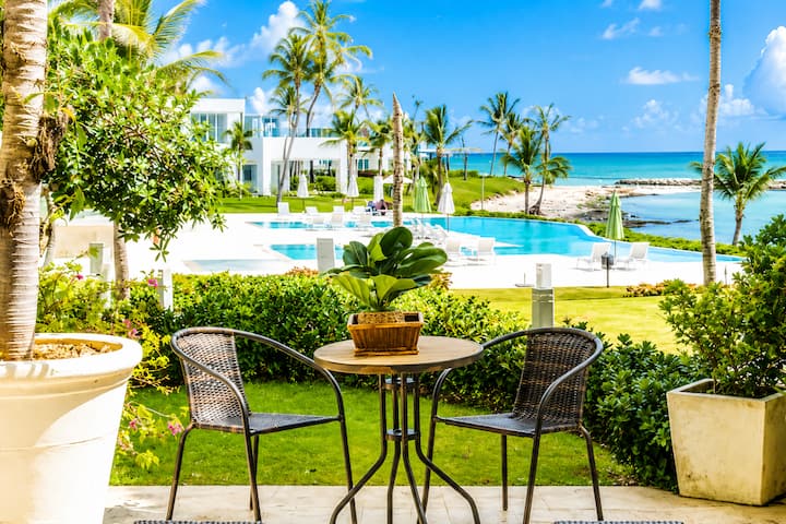Stunning Beachfront Studio W/ Terrace - Cap Cana - Punta Cana