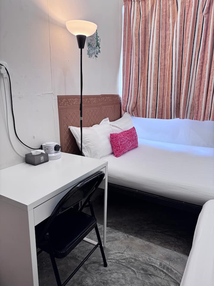 B3 Temple St 2beds Private 5min Mtr Self-checkin - Hong Kong