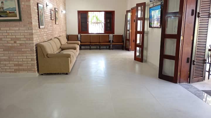 330m Da Praia, 4 Suites, 16 Pessoas 5 Carros, Pets - Ubatuba