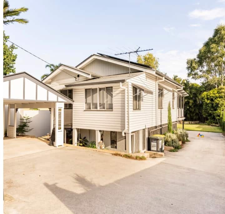 Beautiful Cottage Inner City Perfect For Kids - Brisbane