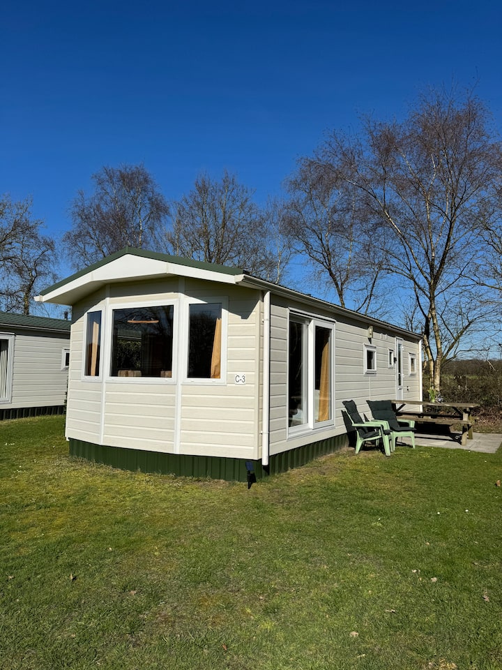Luxe Chalet Bij Manege Knollegruun - Assen