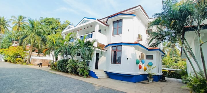 6 Bhk Serene , Pool View And Filed View , Baga, - India