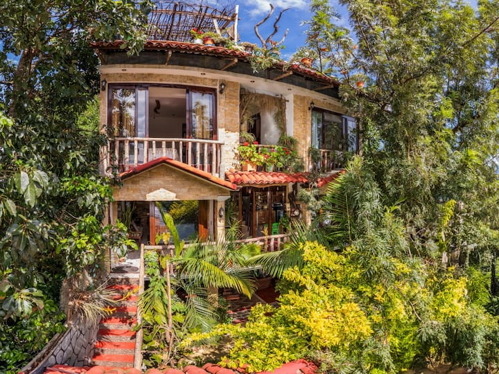 La Casa De Oxkan - San Pedro La Laguna