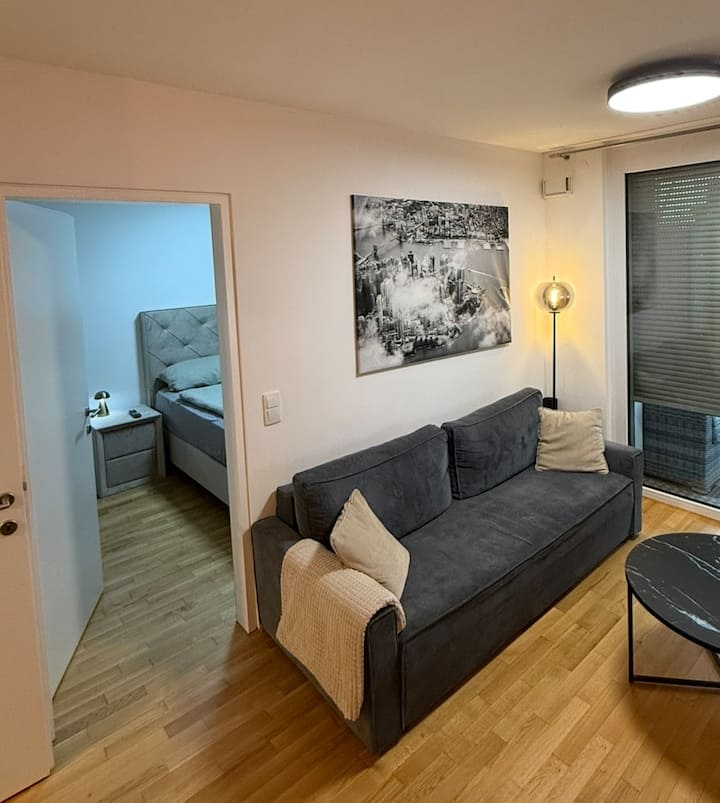 Lovely 2-bedroom Apartment Close To Airport - Viena