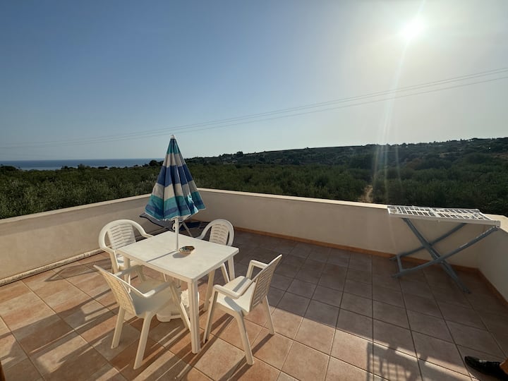 Cottage 𝐿𝑢 𝐵𝑎𝑟𝑢𝑛𝑖 - Casa Macari - Scopello