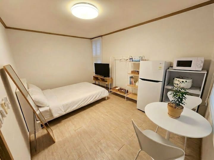 사상역 1분｜김해공항 10분｜편안한 1층 숙소 (103) - Busan