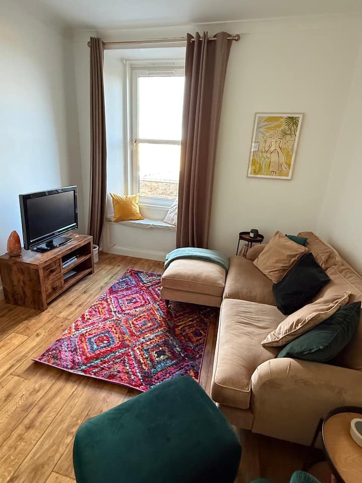 Cosy 1 Bedroom Flat Near Murrayfield - Edinburgh