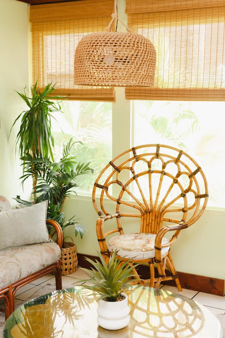 The Jungle Bird - Walk To Ocean And Tybrisa St! - Tybee Island, GA