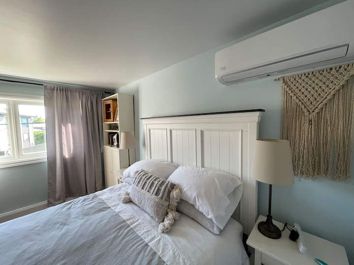 10min To Gp Or Downtown By Car. Free Parking - Longueuil