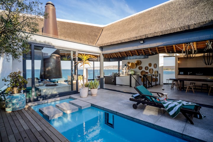 Luxury Beach House | Private Pool & Ocean Views - Saint Helena Bay