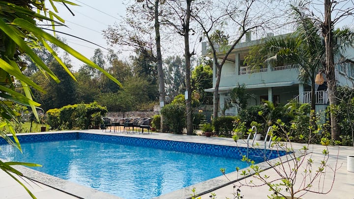 Awadh Bagh - 5bhk Farm With Private Pool - Gurgaon