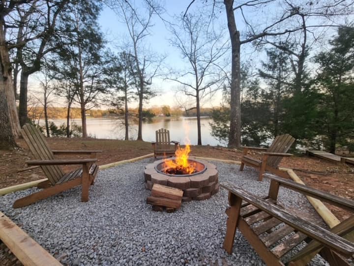 Sunset Cove - Lake Secession, SC