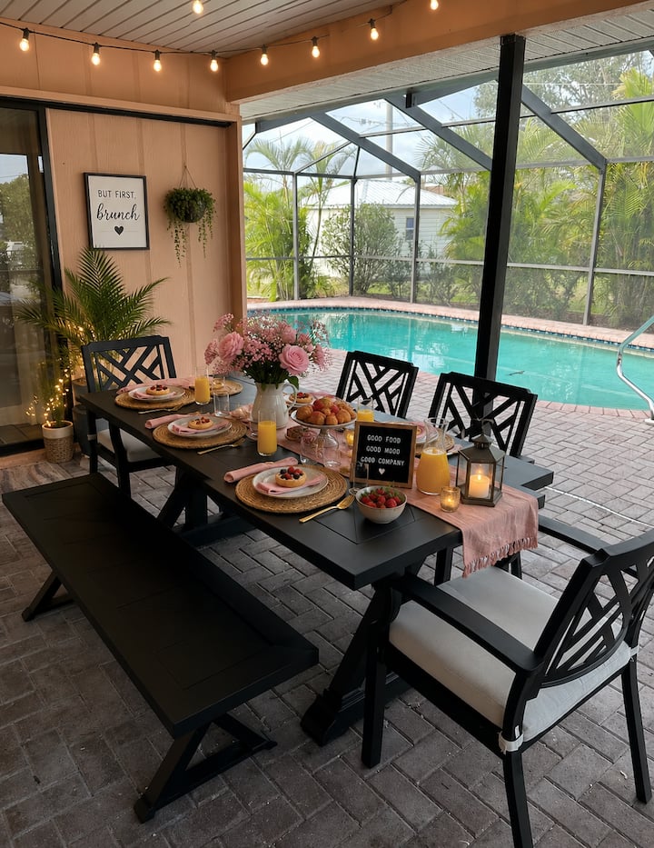 Sunny Escape: Heated Pool & Pickleball Nearby - Port Charlotte, FL