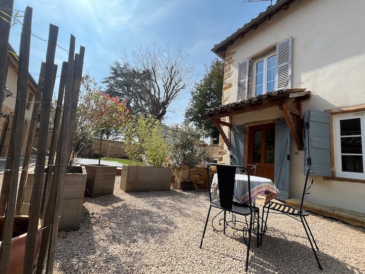 Lacenas, Petite Maison De Village - Villefranche-sur-Saône