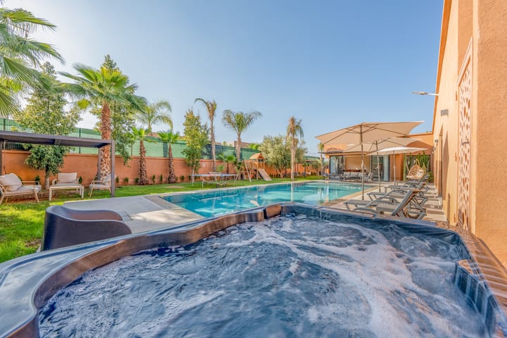 Villa Sans Vis-à-vis, Piscine Chauffée, Hammam,spa - Morocco