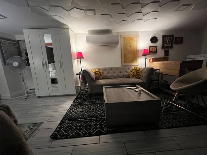 Cozy Brooklyn Studio Minutes From Subway & Jfk! - New York